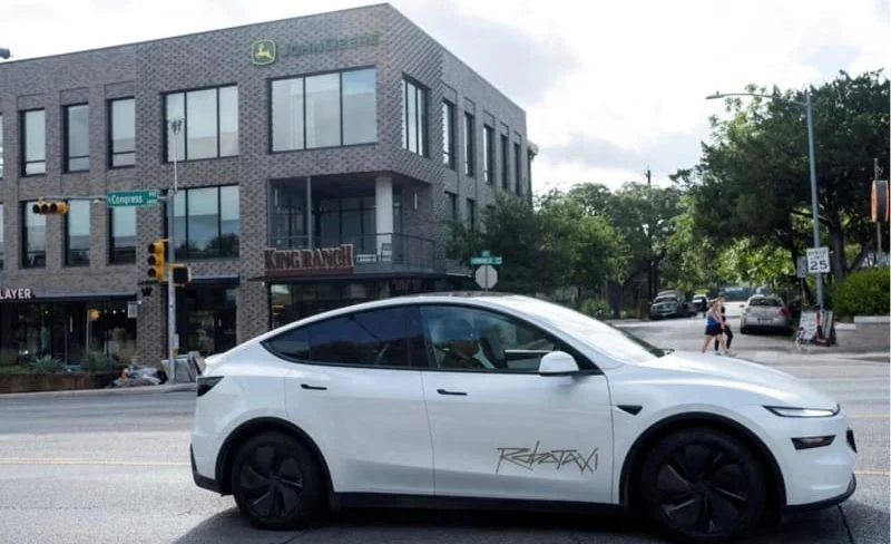 Tesla АКШда айдоочусуз роботаксини ишке киргизди - Кыргыз улуттук ...